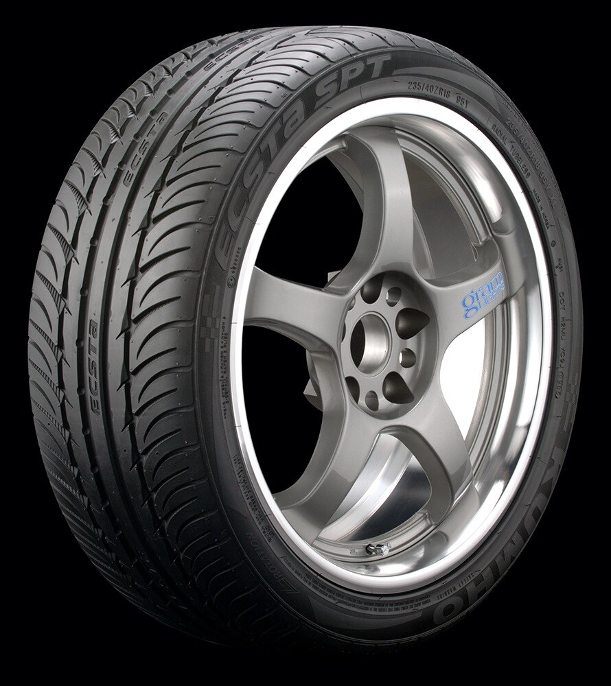 Superview Of The Kumho Ecsta Spt