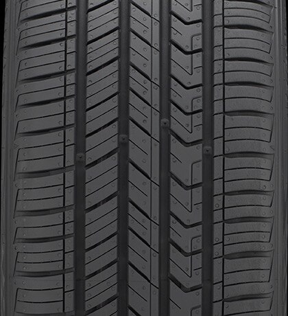 Kumho Majesty 9 Solus TA91 | 235/45R18