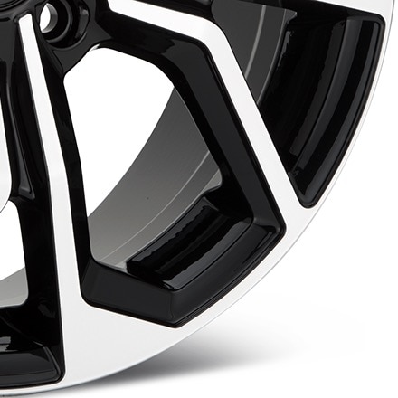 RADIUS WI23 Machined w/Black Accent